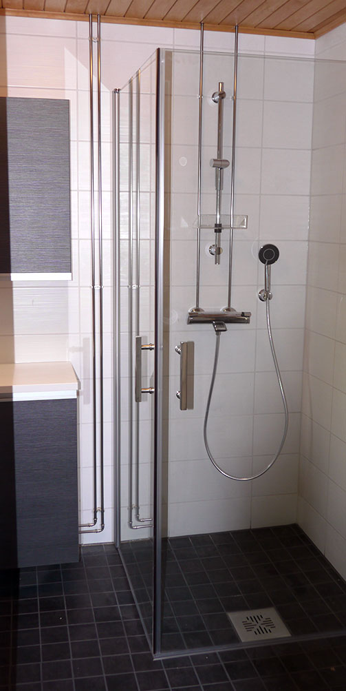 Pesuhuone, sauna ja WC - Tapsan Remonttipalvelu Oy